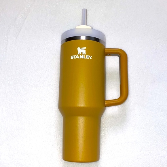Stanley | Accessories | New Stanley H2 Quencher 40oz Tumbler Cup Yarrow ...